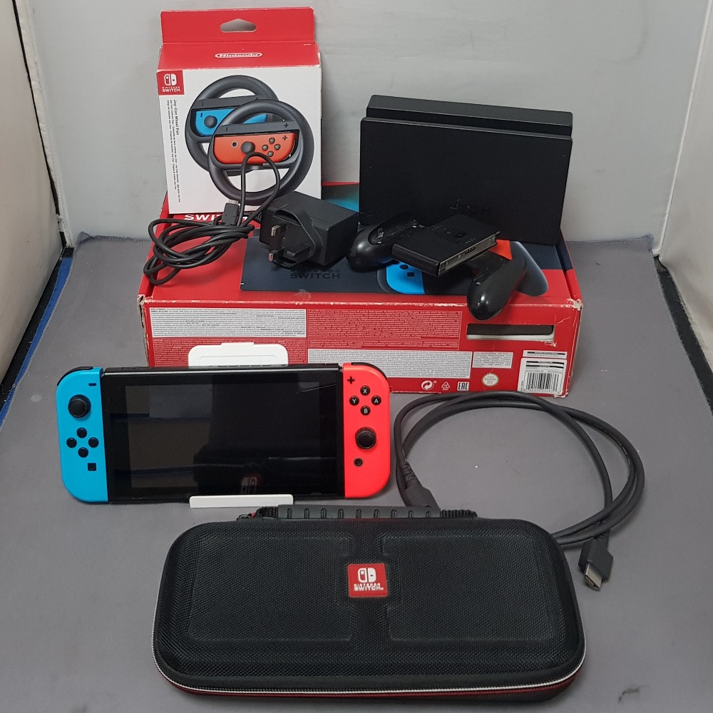 Pre-owned Nintendo Switch Neon Red / Blue 32GB - Own4Less